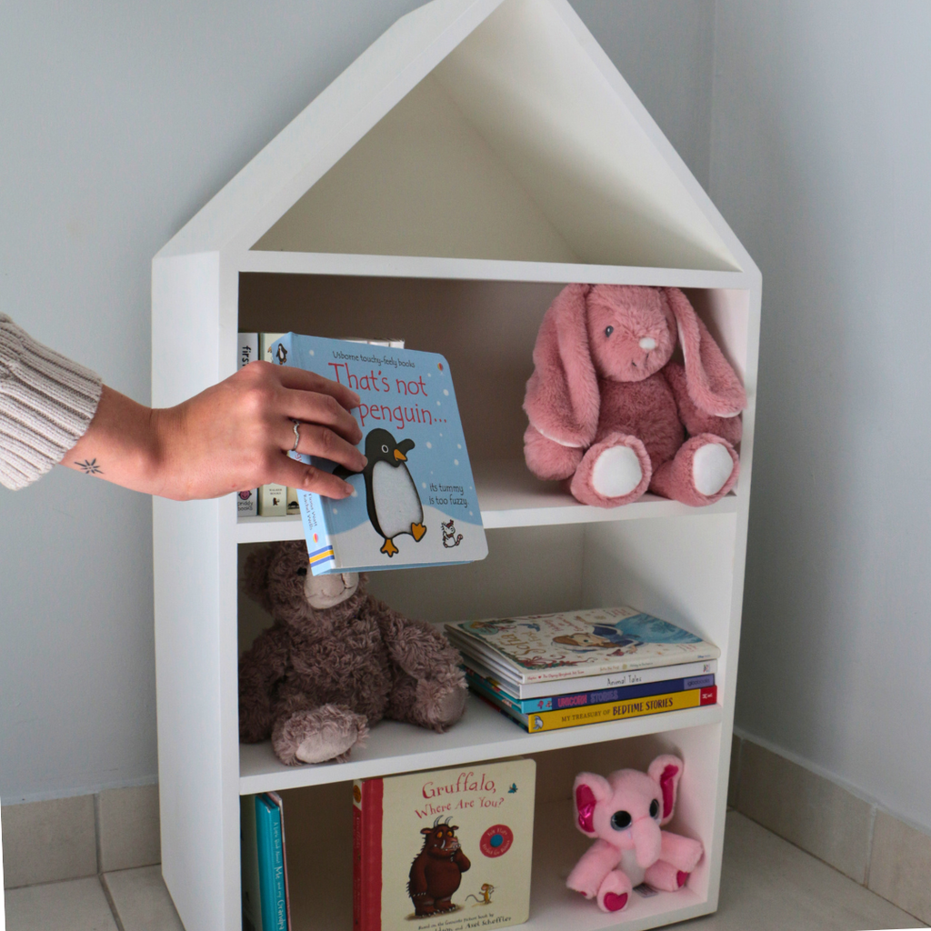 Personalised House Shaped Wooden Book Shelf – Tiny Touches